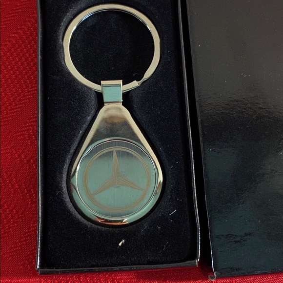 mercedes | Other | Mercedes Logo New Key Chain | Poshmark